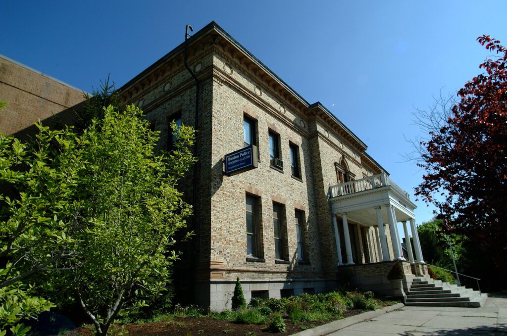 Boston Police District D-14 Brighton - Brighton Main Streets